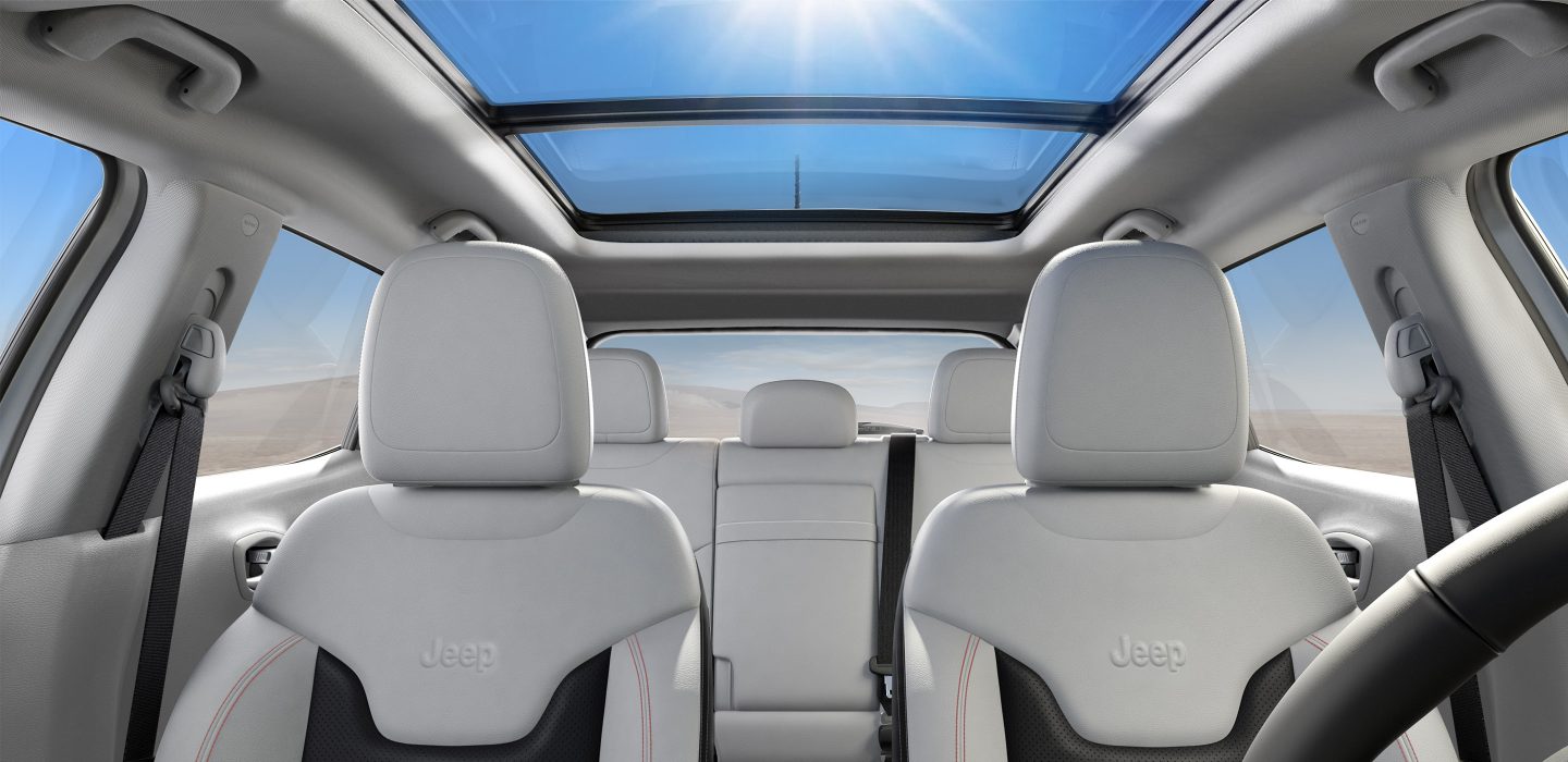 2018 Jeep Compass - Innovative Interior Features