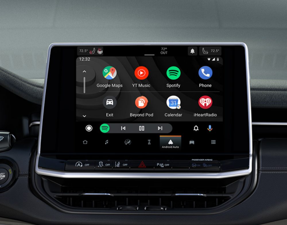 2022 Jeep® Compass Technology - Uconnect® and Wireless Amenities 2022 Jeep® Compass Technology - Uconnect® and Wireless Amenities